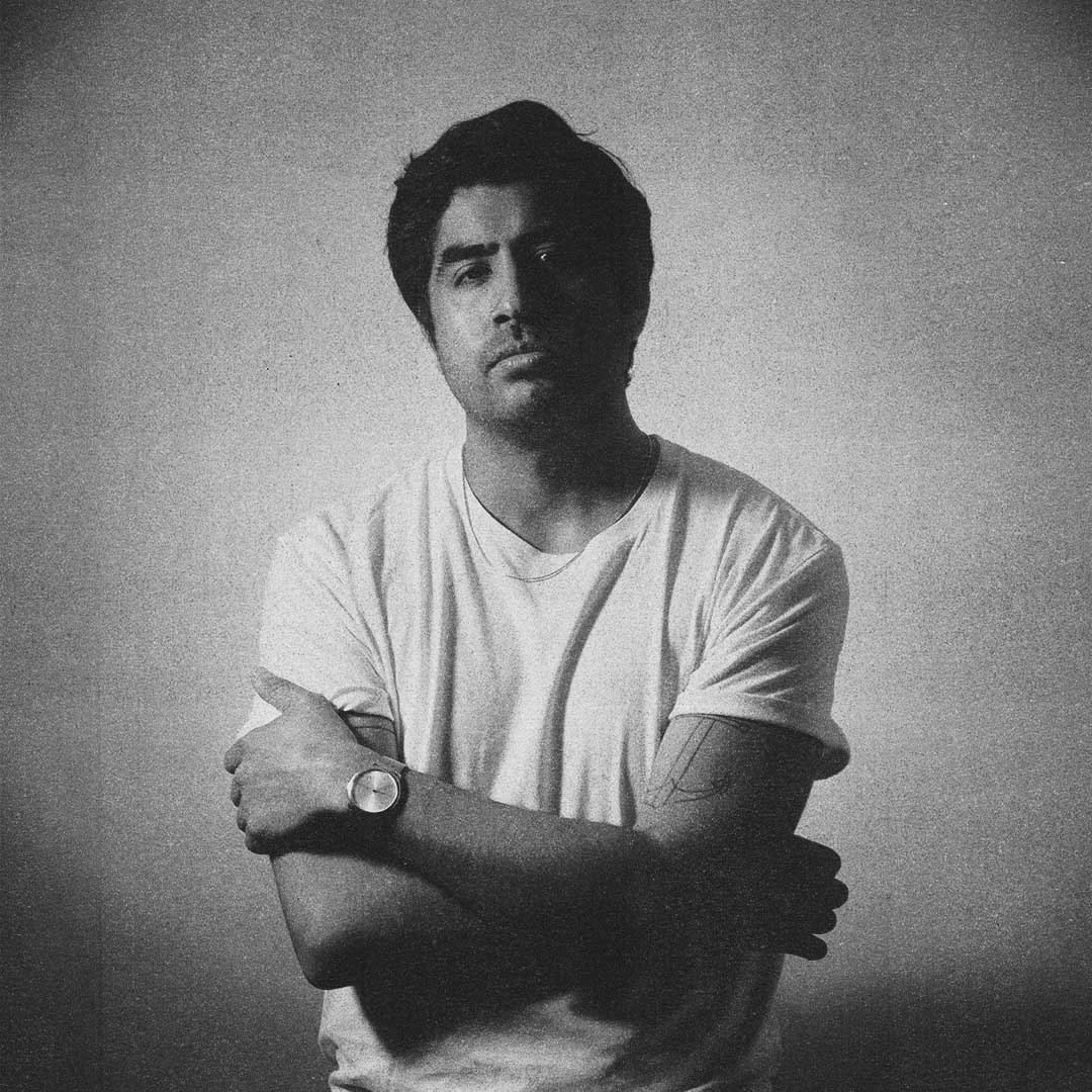 Emmanuel Gama presenta su video debut